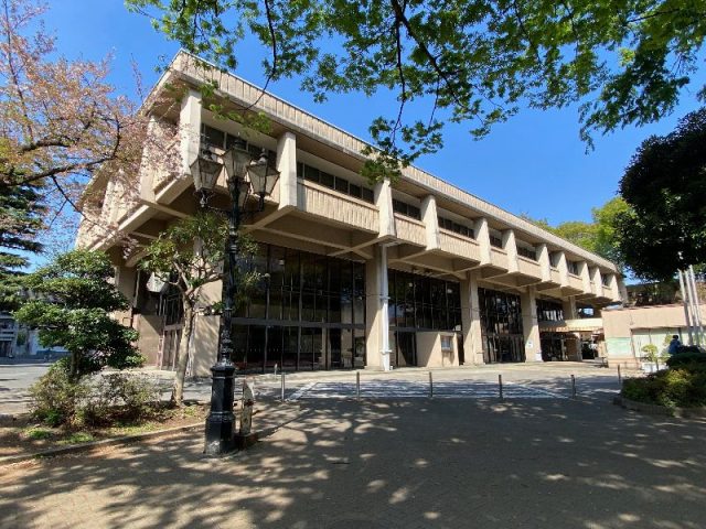 今週末に見たいアートイベントTOP5: イヴ・クライン、リヒターetc.新進コレクターの67点を紹介、都市の姿を捉えたホンマタカシ約10年ぶりの個展 | ARTnews JAPAN（アート ...