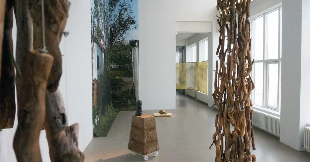 アイスランドの先鋭的な芸術祭をリポート！ 生態系の破壊による「見えない」脅威に向き合う | ARTnews JAPAN（アートニュースジャパン）